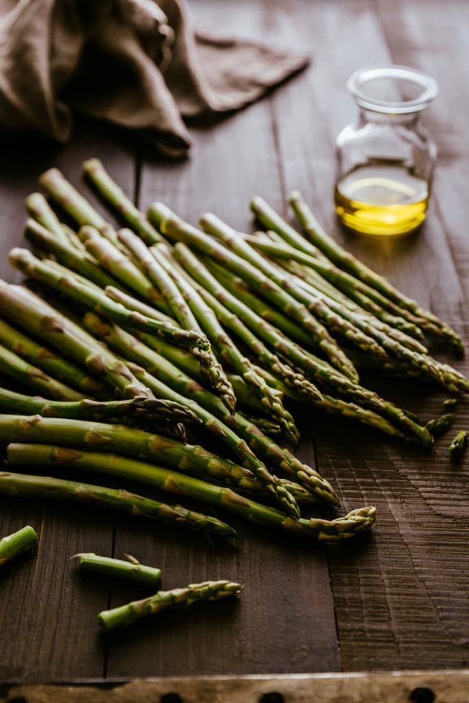 My Favourite DIY Food Photography Backgrounds - Gastrostoria